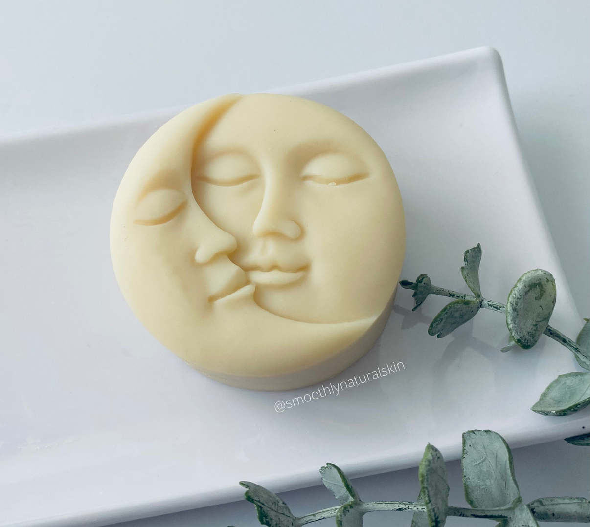 Aloe Vera Oatmeal Soap | Moon & Sun Soap – Smoothly Natural Skin